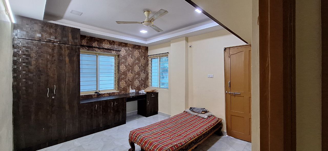 Semi-furnished 3BHK flat in manikonda for 2 people - PRIVATE Room in ...